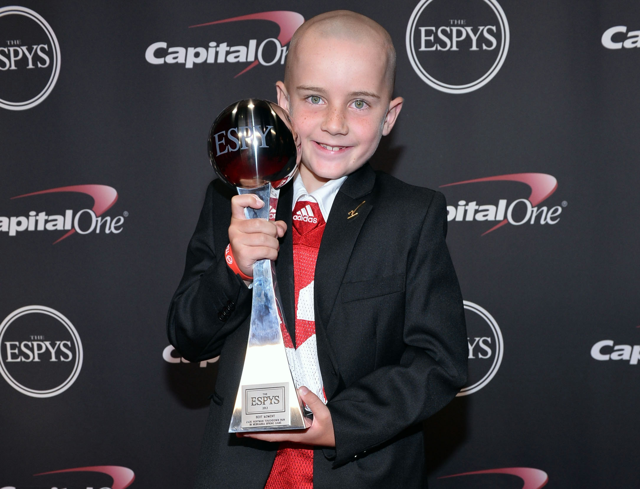 Musial Awards to honor Nebraska football team, brave young boy | ksdk.com
