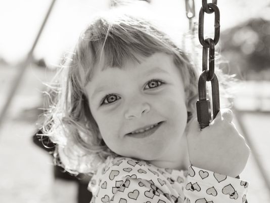 Mom thanks stranger for patience with autistic child | ksdk.com