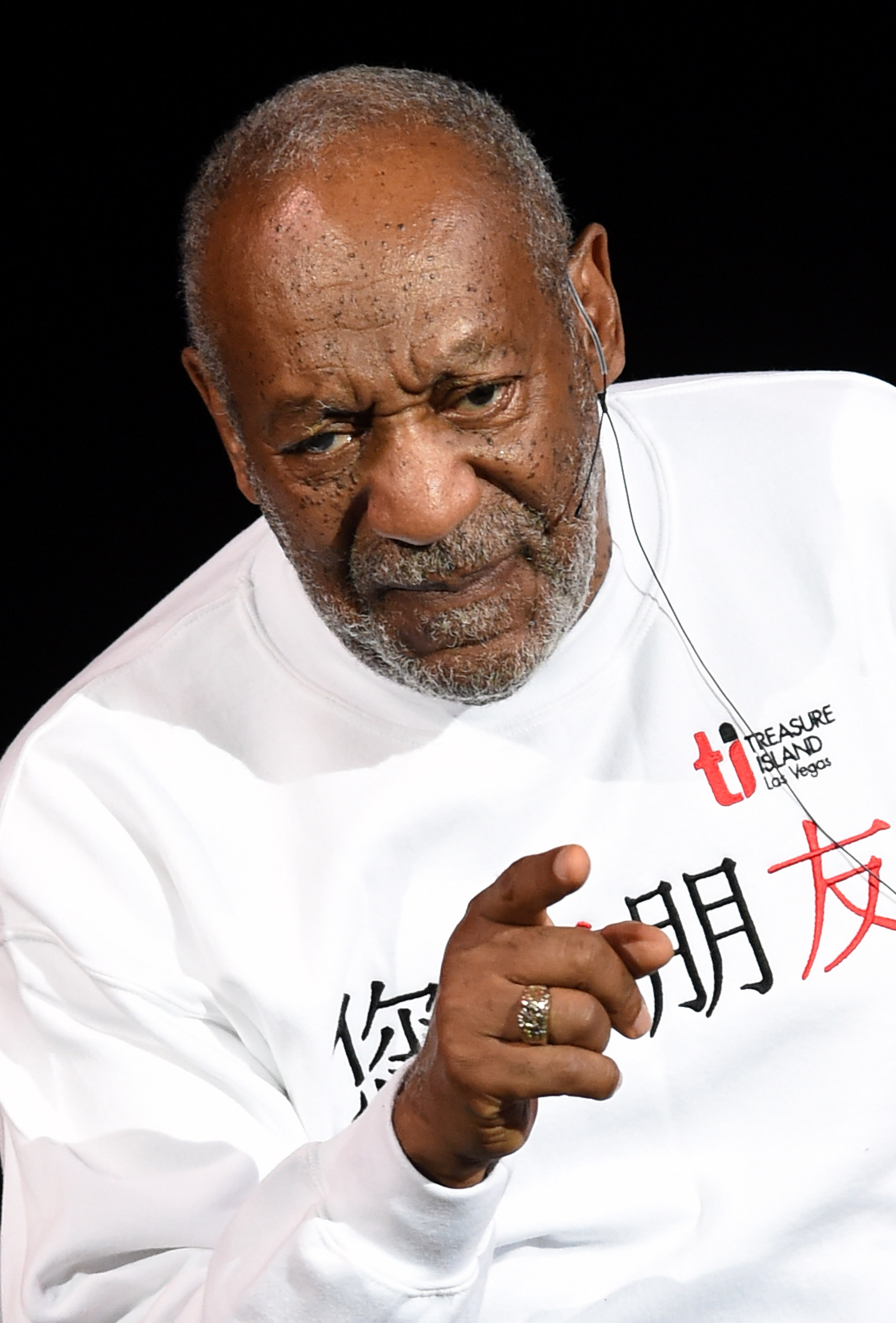 Disney removes Bill Cosby statue at Hollywood Studios | ksdk.com