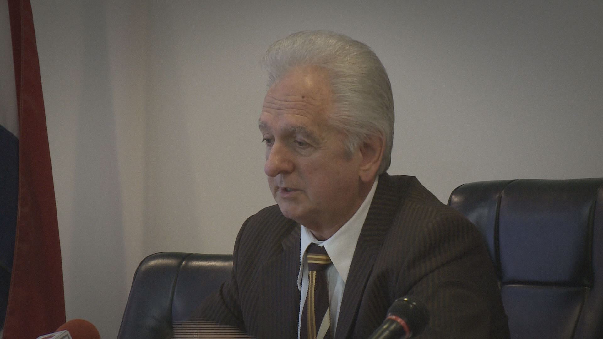 Brockmeyer resigns in Breckenridge Hills | ksdk.com