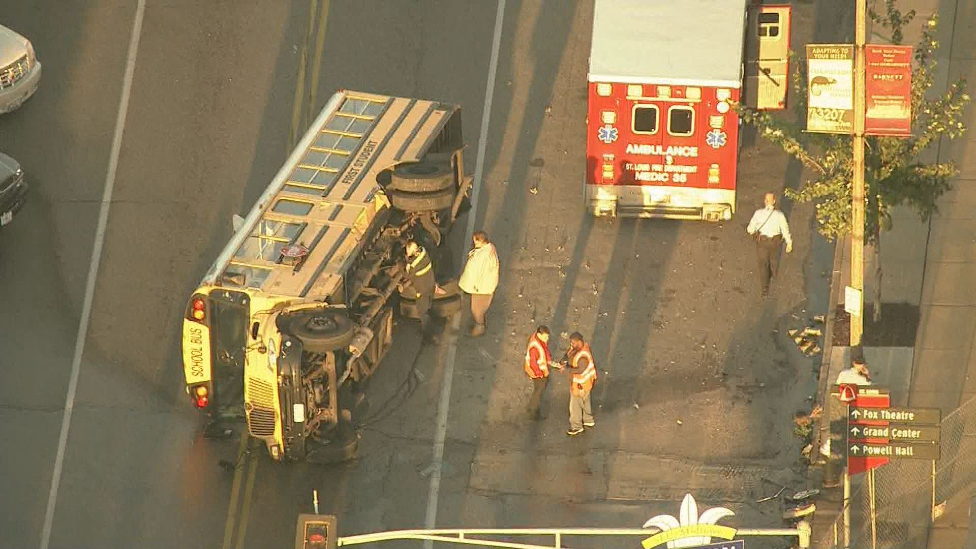 School bus flips in midtown STL | ksdk.com