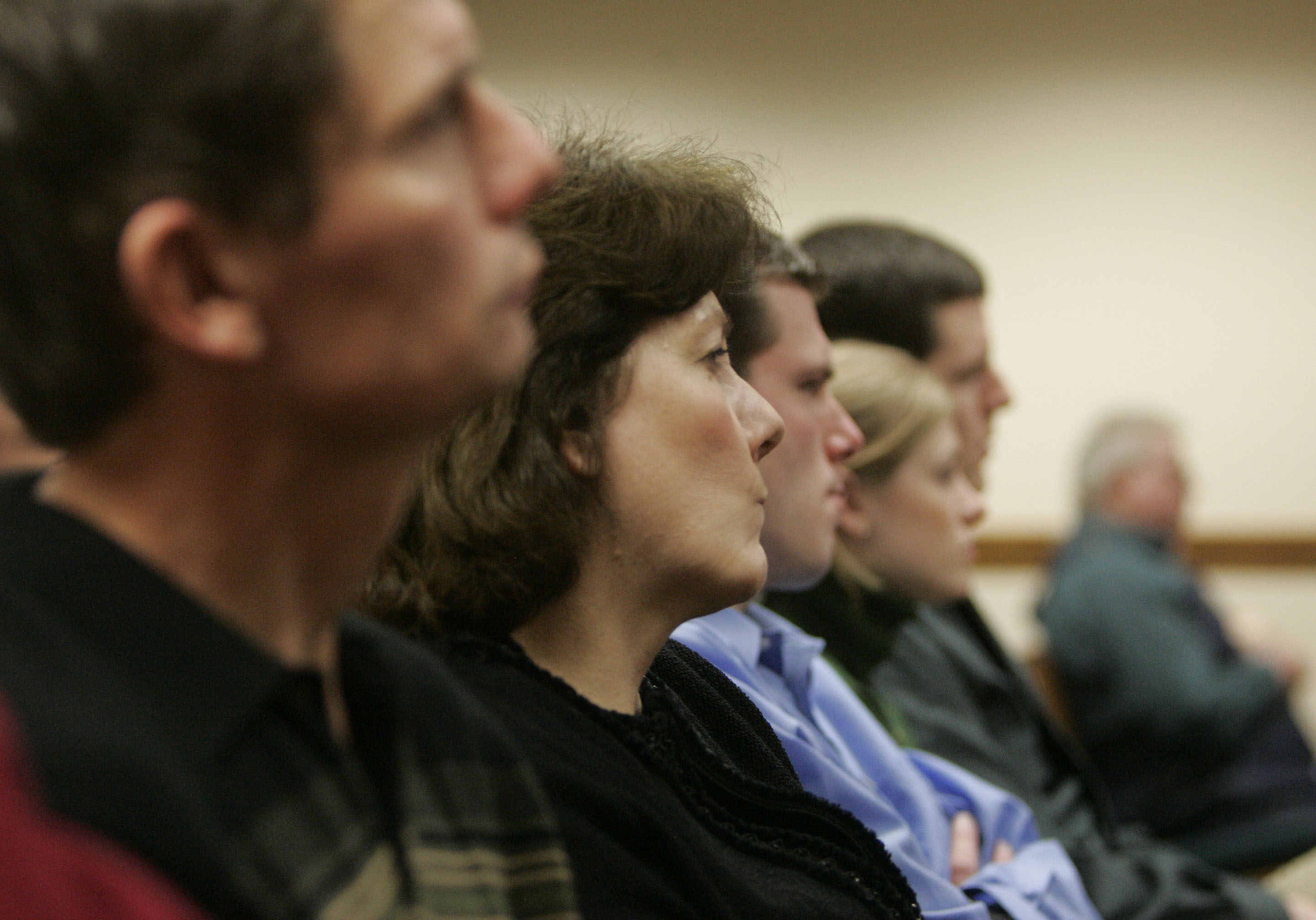 Karen Halbach's Instagram, Twitter & Facebook on IDCrawl