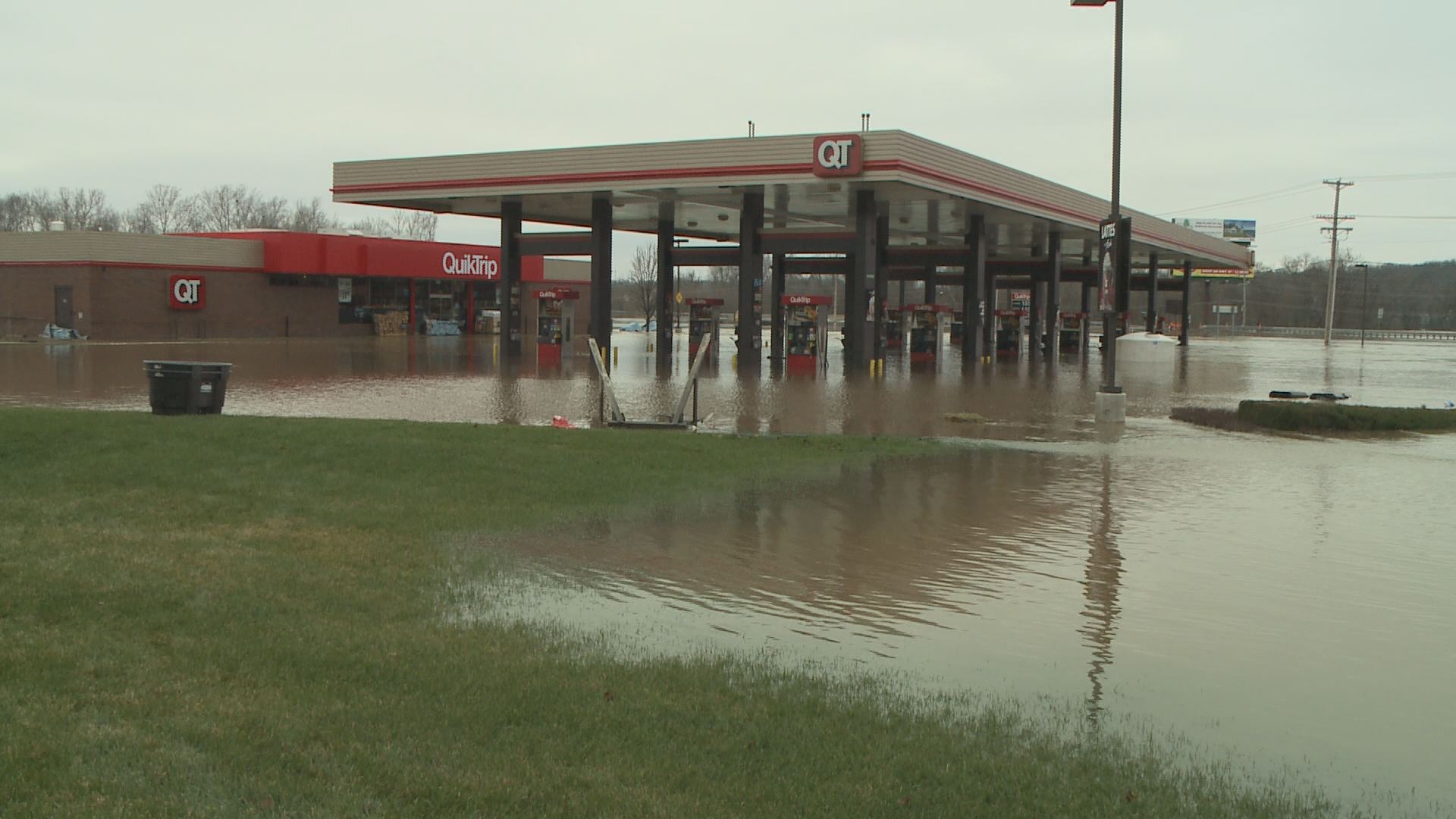 Nixon: 96 percent of St. Louis area flood debris removed | ksdk.com