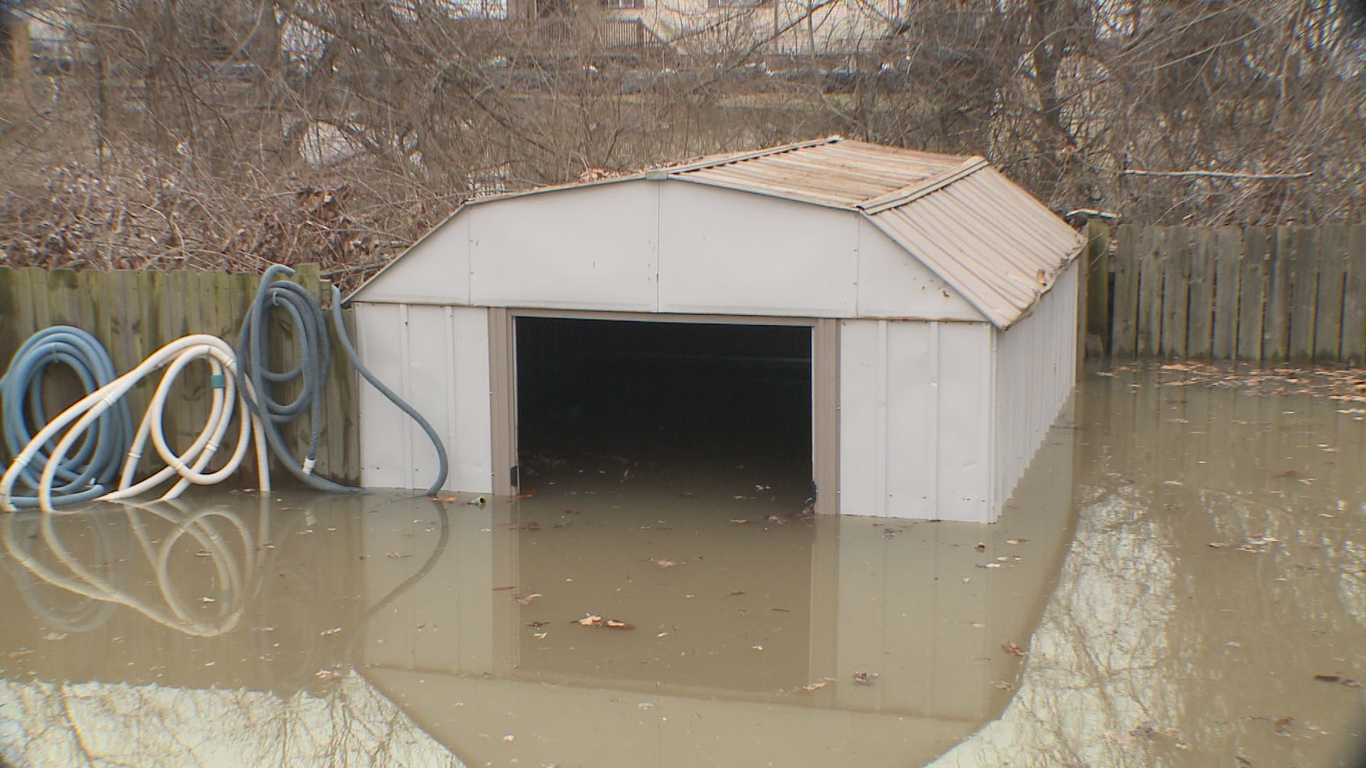 Displaced Arnold residents begin returning home | ksdk.com