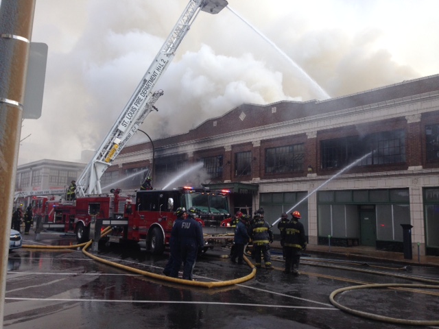 Massive warehouse fire in Downtown STL | ksdk.com