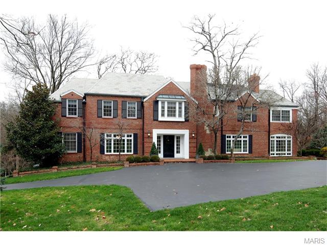 See inside a local luxury home with a unique greenhouse | ksdk.com