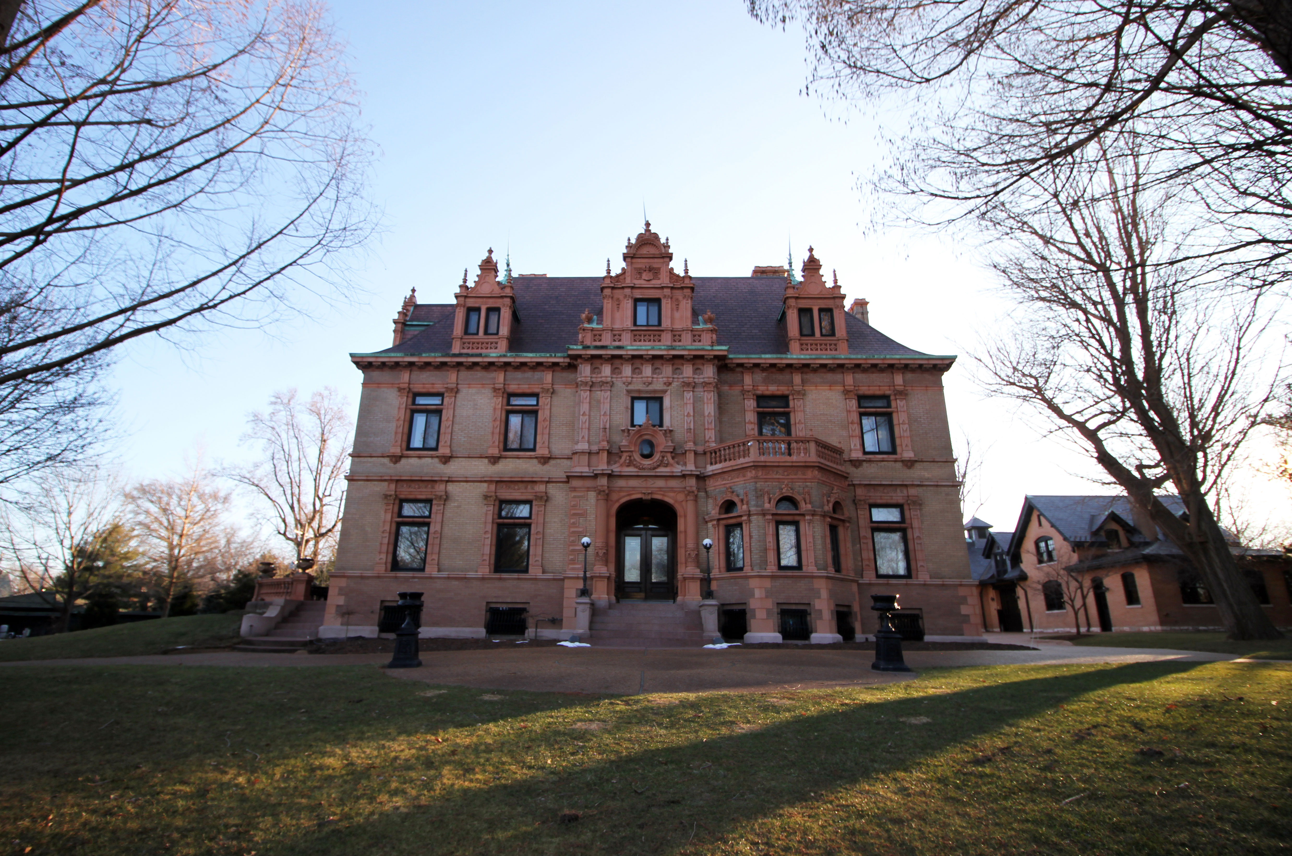 Magic Chef Mansion is a true St. Louis treasure | ksdk.com