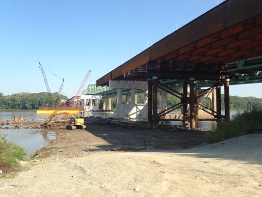 Boone Bridge demolition delayed | ksdk.com