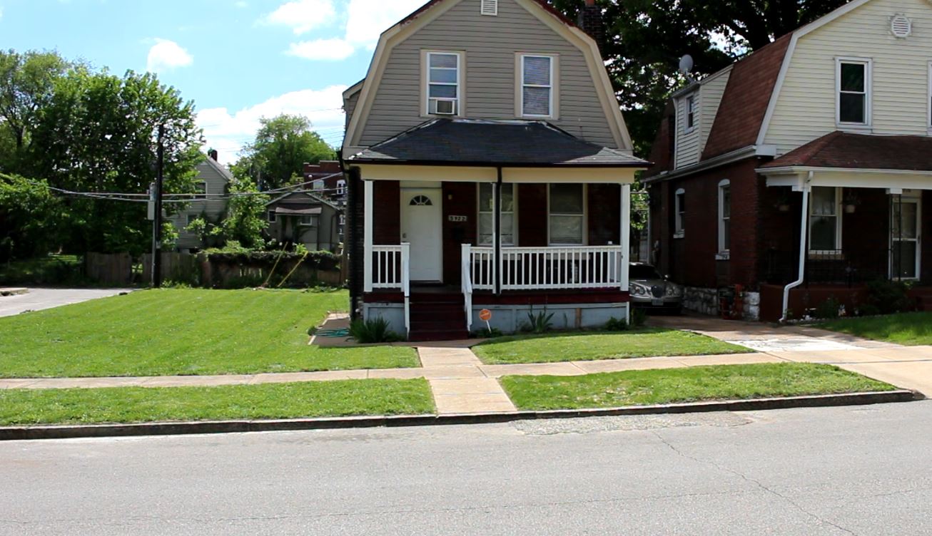 Mow-to-own program offers cheap land to residents | 9news.com