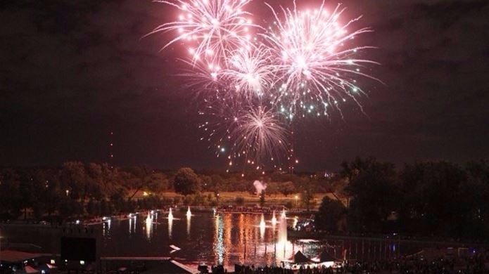 WATCH: Fair St. Louis celebrates with fireworks | ksdk.com