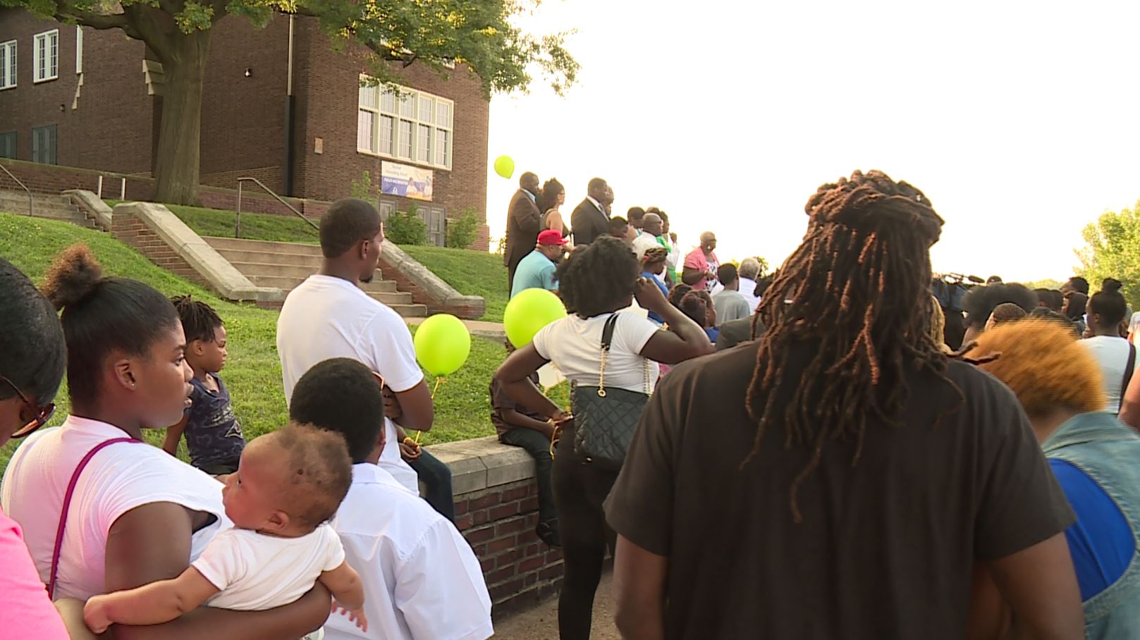 Community mourns St. Louis school principal | ksdk.com