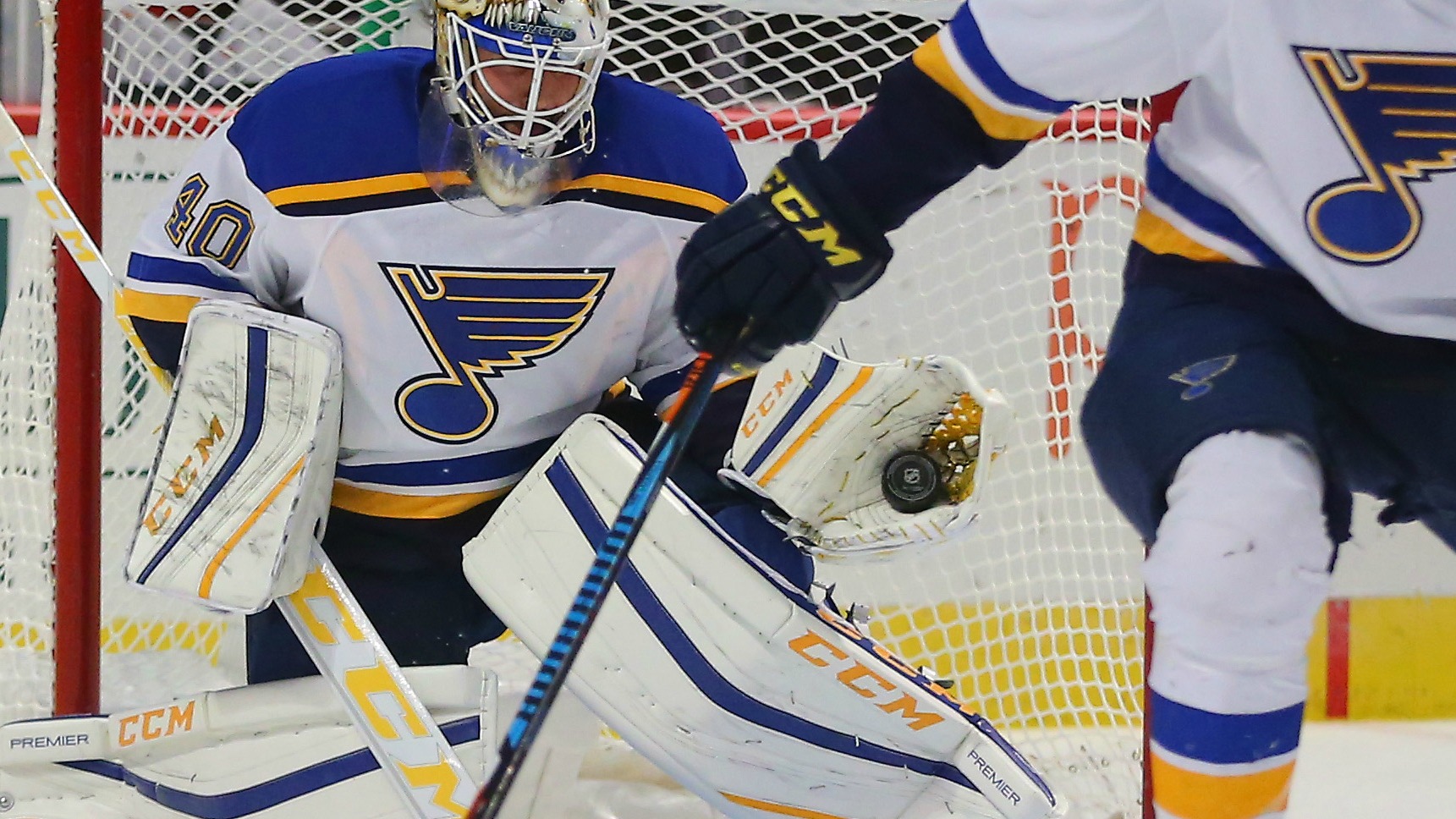 Hutton earns first star in St. Louis debut | ksdk.com