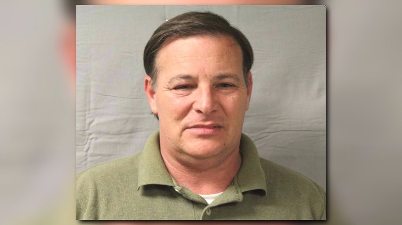 Former police officer faces child porn charges | ksdk.com