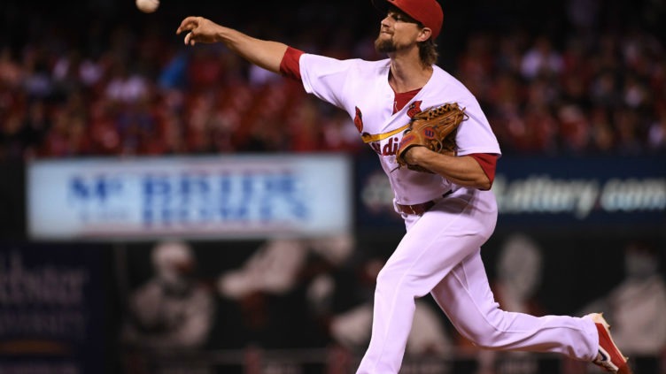 Mike Leake's problem is the defense behind him | ksdk.com