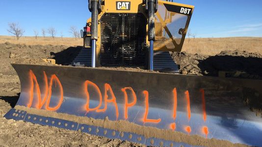 33 DAPL protesters arrested after blocking highway | wkyc.com