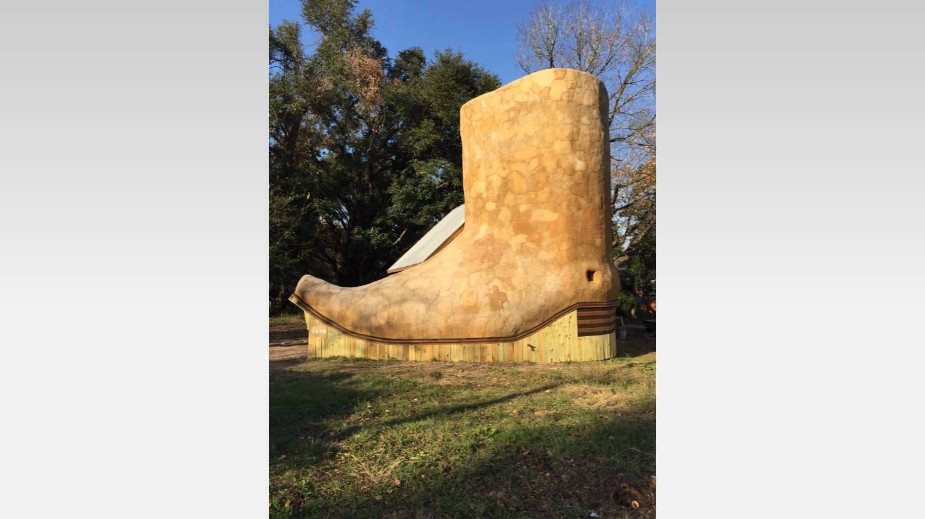 Photos: Inside the Texas ‘Cowboy Boot House' | wtsp.com