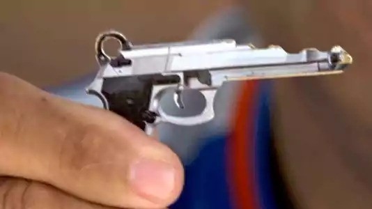 How a gun-shaped key nearly scuttled their cruise | ksdk.com