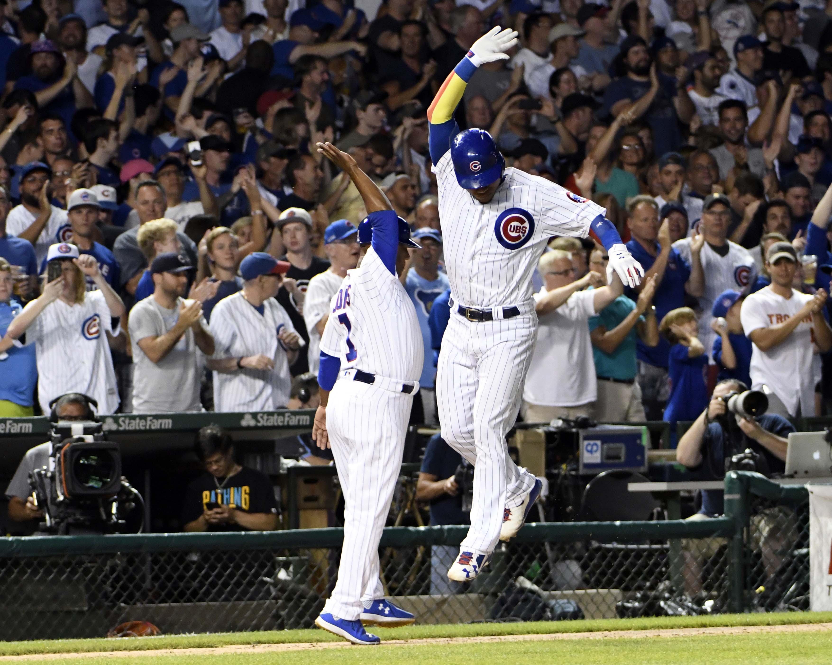 Contreras homers as Quintana, Cubs beat Cards, tie Brewers | ksdk.com