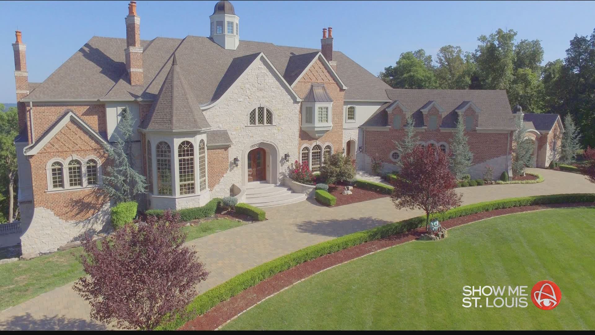 Inside a 25,000 square foot Weldon Spring mansion with an indoor car ...